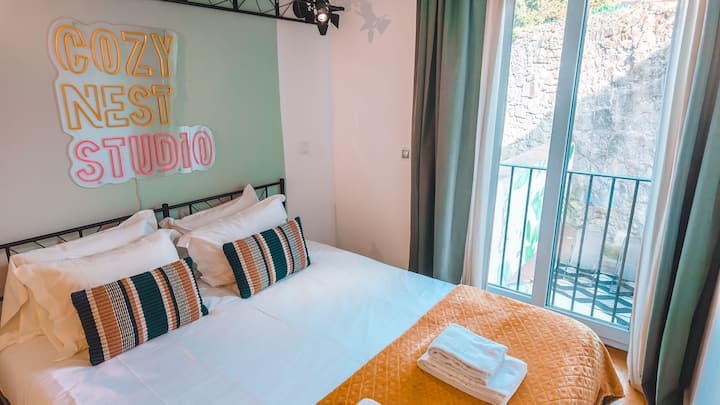 Modern Loft In The Heart Of Historic City Center - Porto