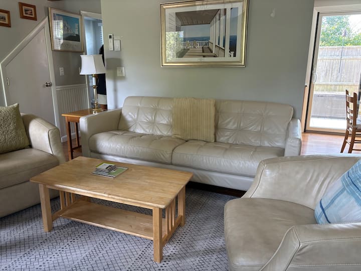 Quiet 2-bed Condo In West End - Provincetown, MA