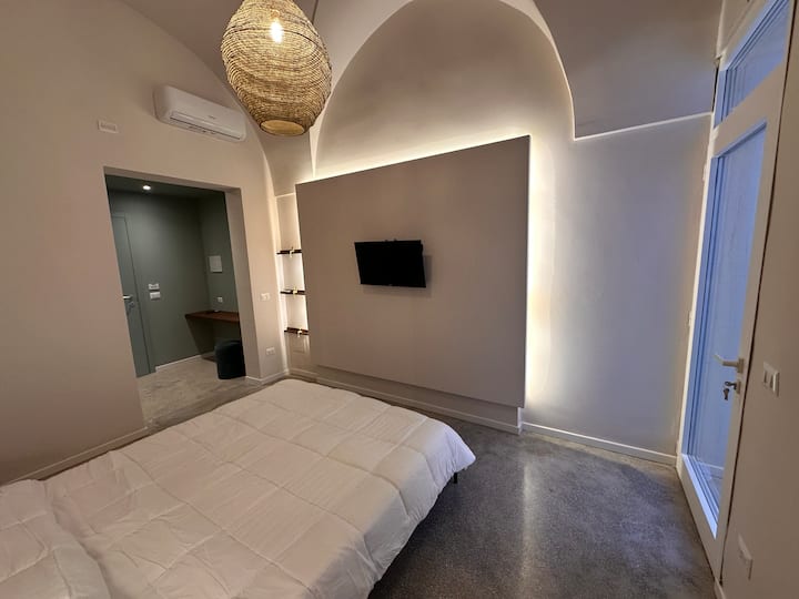 September Suite - Camera Con Patio - Lecce