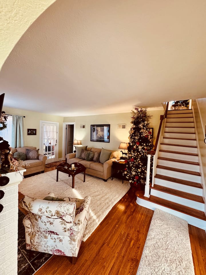 Perrine Cottage - Farmington, MO