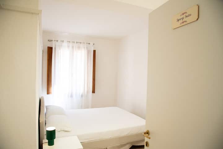 Suite In Posizione Strategica (Mare-porto-paese) - La Maddalena