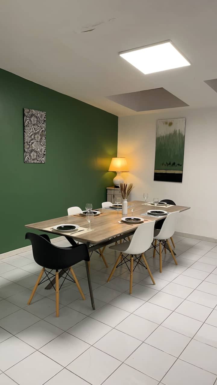 La Suite K
Appartement Lumineux Hypercentre - Reims