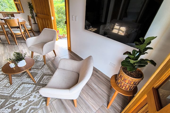 Cabaña Solara En Jardín Ant, Hermosa Y Confortable - Andes