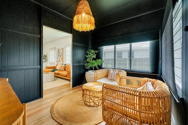 Olive Oasis - Mackay