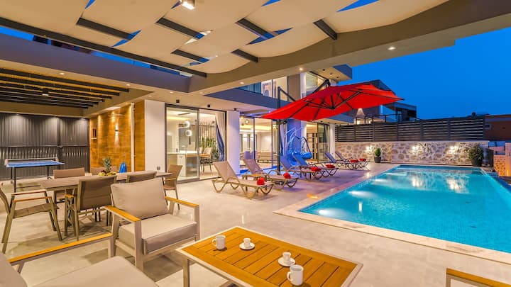 Lüx Tasarım Konforlu Yaşam - Kalkan