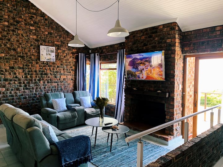 Cosy Beach Home In Franskraal - Gansbaai