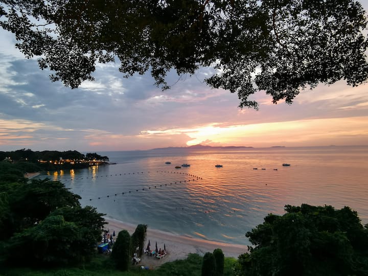 Unixx-14(4p)拥有2张大床,大泳池,市中心,500米可达walking Street - Pattaya City