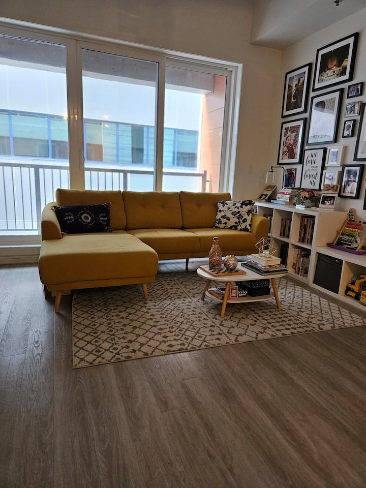 Beautiful Apartment - Dorval