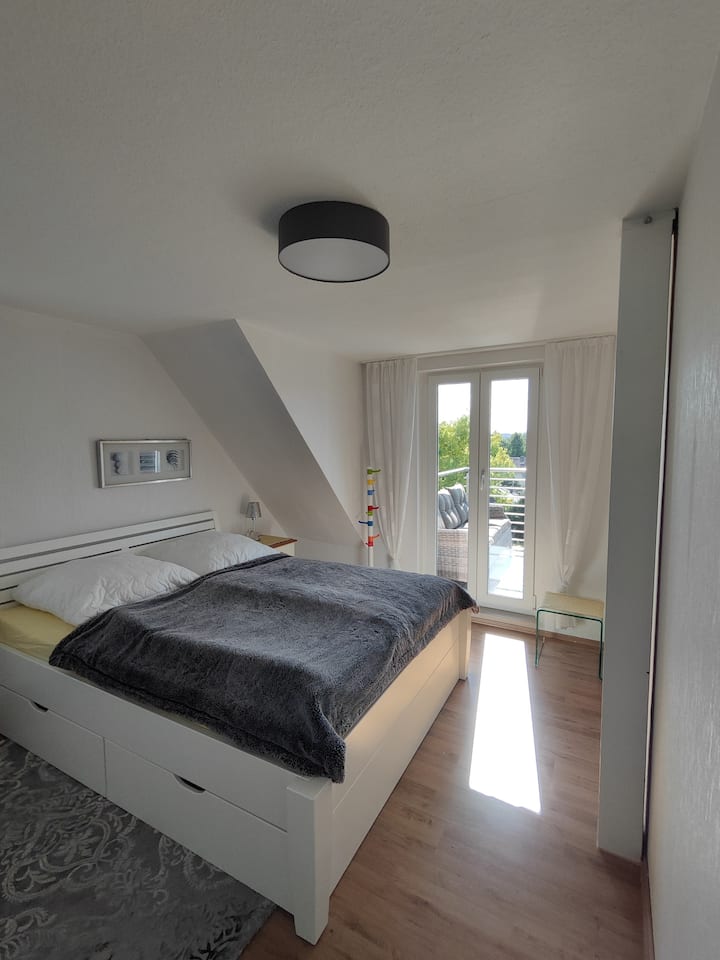 Dg-wohnung Mit Toller Aussicht - Kassel