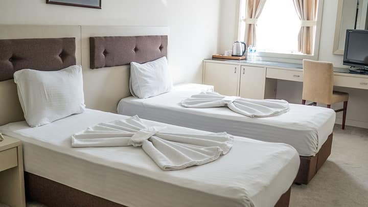 Otel Odası - Palm Inn Hotel-konak - Konak
