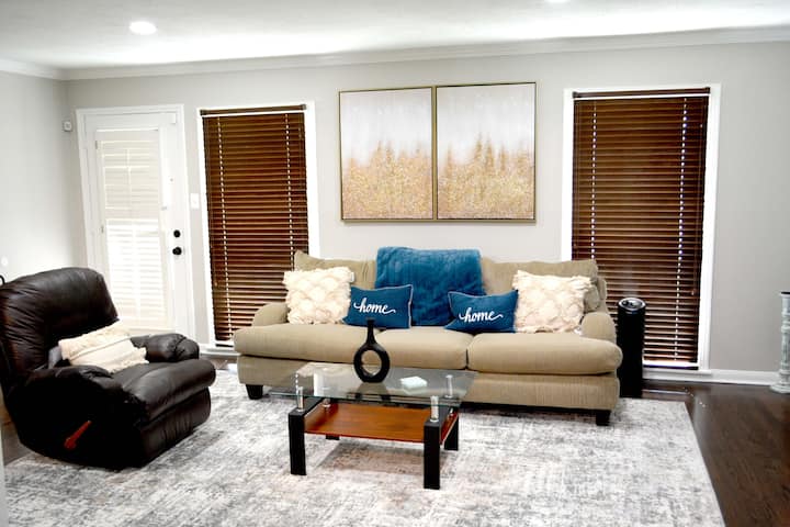 Centrally Located 2br/2ba Nrg/medical Ctr/hobby - South Acres / Crestmont Park - Houston