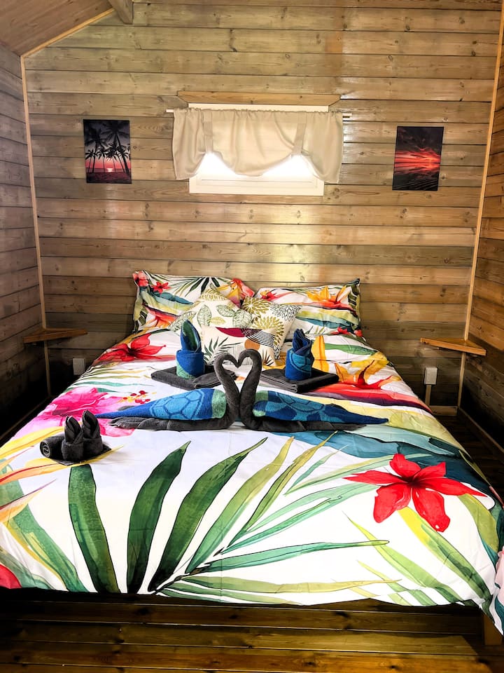 Red Hibiscus Villa 7 - Cook Islands