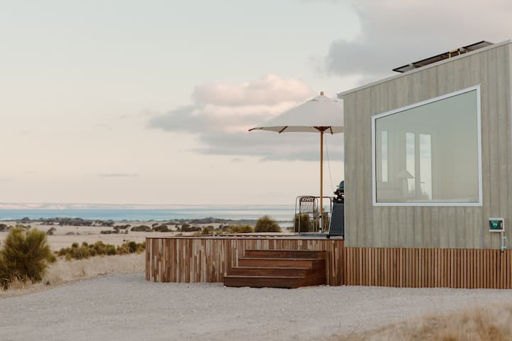 Seaside Tiny House With Sweeping Ocean Views - Kangaroo Island