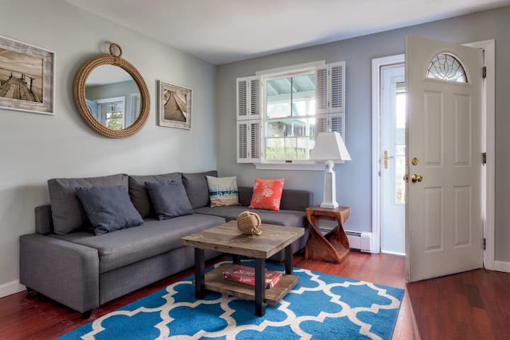 Waverly Suite 2 On The Beach - Block Island, RI