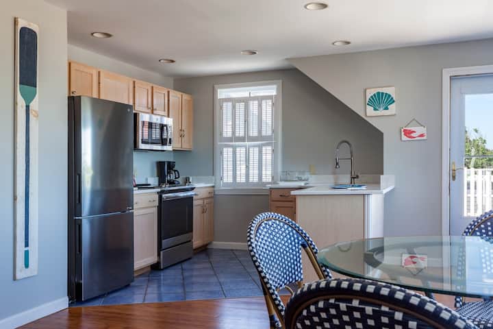 Waverly Suite 3 On The Beach - New Shoreham, RI