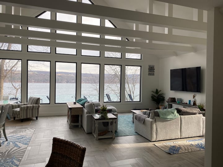 Bishop's Lakefront Retreat - Skaneateles Lake, NY