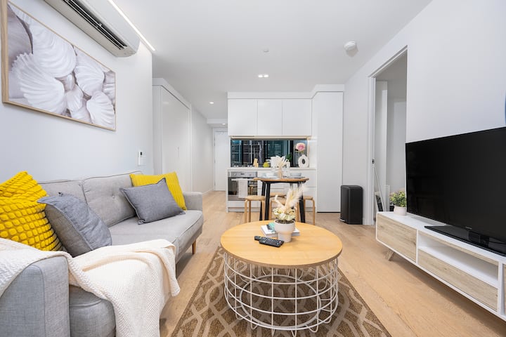 Cozy City Getaway In The Heart Of Melbourne Cbd - Melbourne