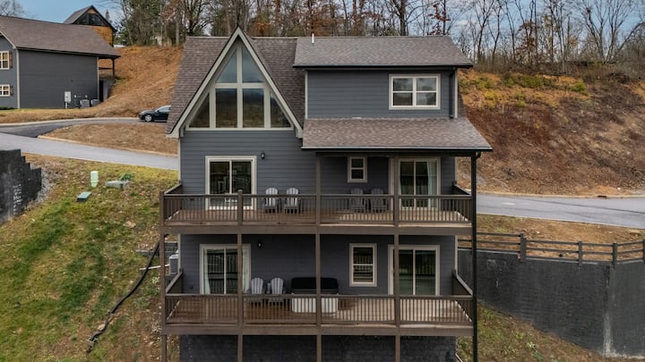 Blue Ridge Bliss Luxury Cabin With Indoor Pool - 세비어빌