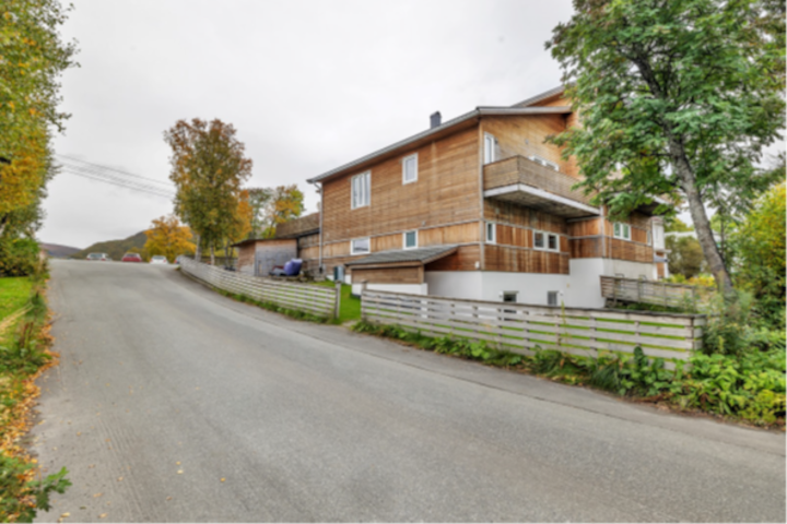 Enkel Og Sentrumsnær Leilighet - Tromsø