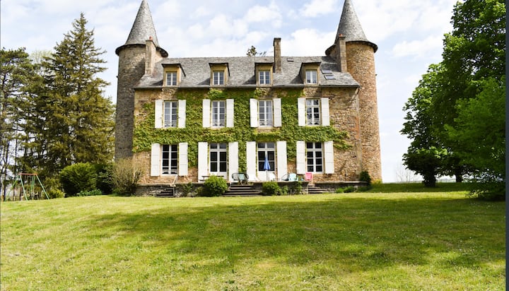 Vacances Au Château De Briane - Rodez