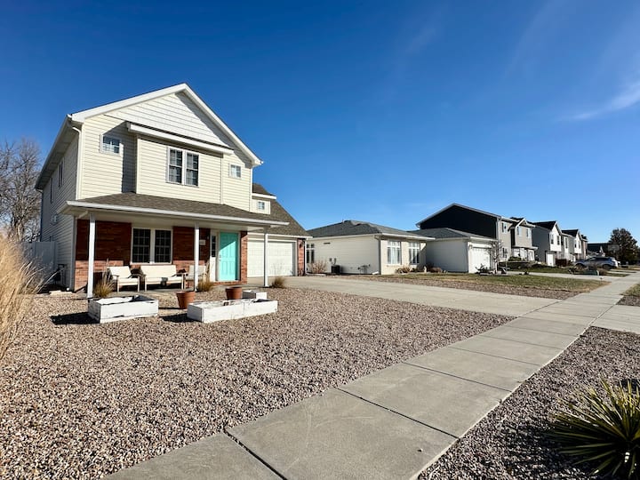 2 Br/2.5 Bath In Quiet Capitol Beach Neighborhood - Lincoln, NE