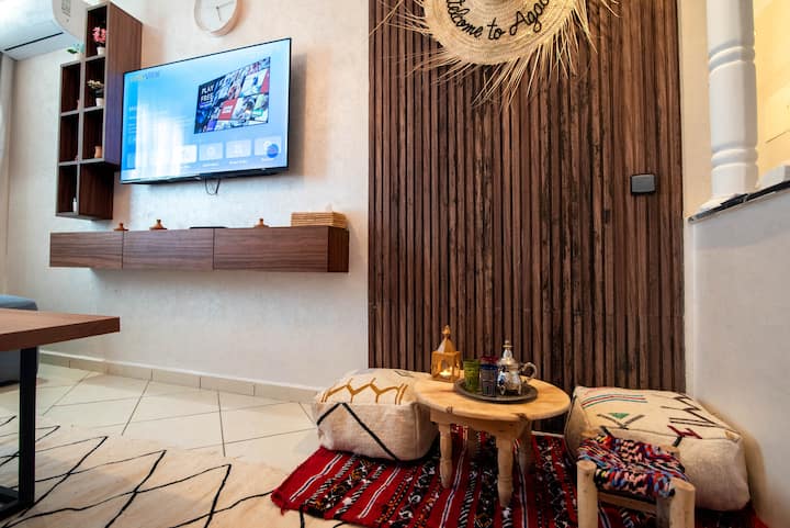 Balcon & Ambiance Marocaine • Séjour Tout Confort - Agadir