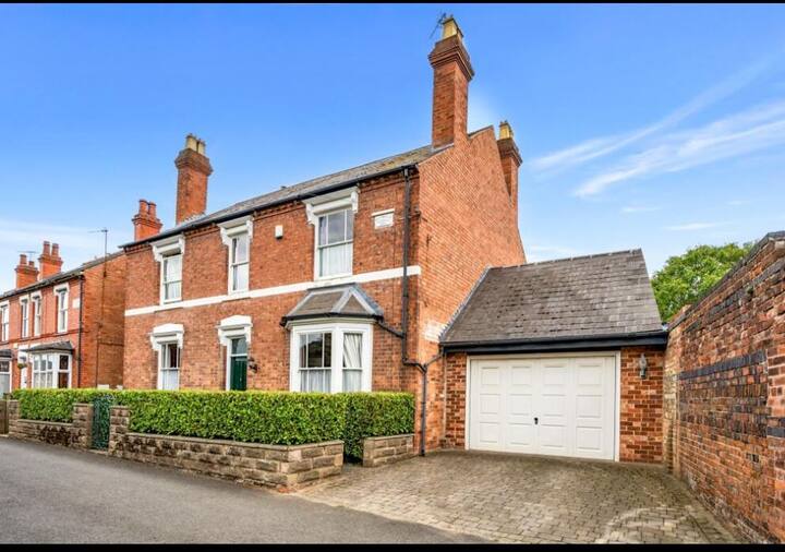 Mitton Villa And Gardens - Stourport-on-Severn