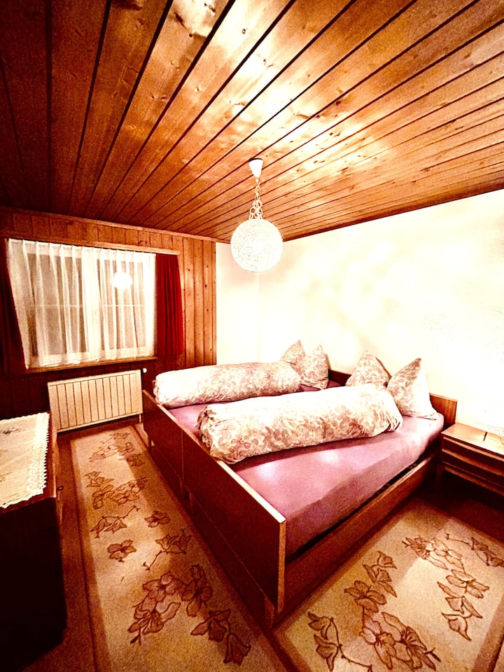 Stylish Ski Apartment With Great View From Balcony - Pany