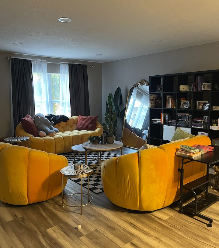 Charming Room In Orlando House - オーランド