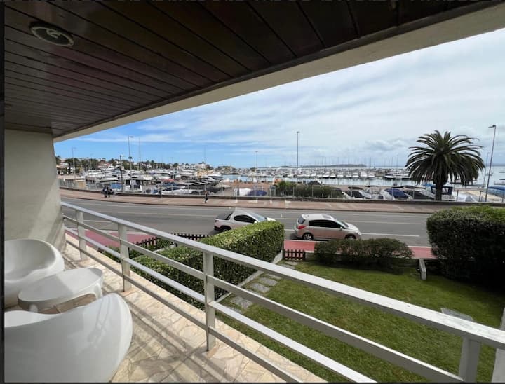Duplex Con Gran Vista Al Puerto - Punta del Este