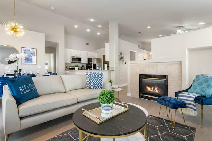 Fun 5bd Home W/gated Pool, Billiard Room, Games! - North Las Vegas, NV