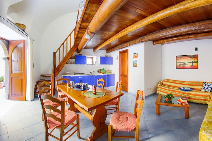 Casa Dello Stemma - Lipari