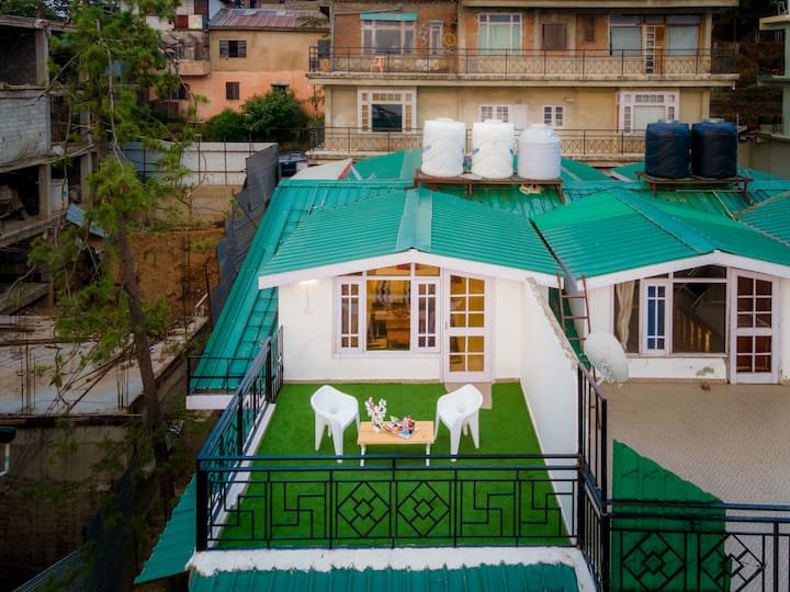 The Sunset Abode Shimla With Valley Views - Shimla