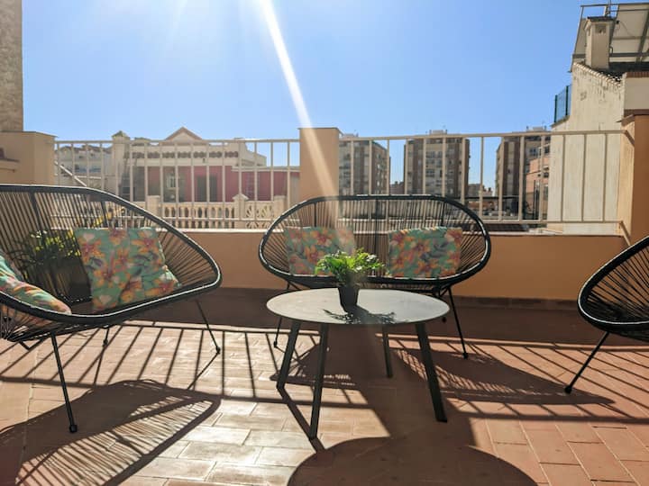 Family Townhouse - Sunny Rooftop Terrace & Office - Provincia de Málaga, España