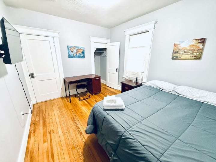 Stylish Room Close To Nyc And Ewr 04 - Newark, NJ