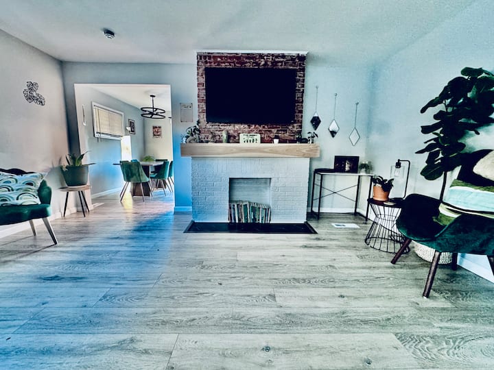 Columbus Greenhouse-central Location - Columbus, OH