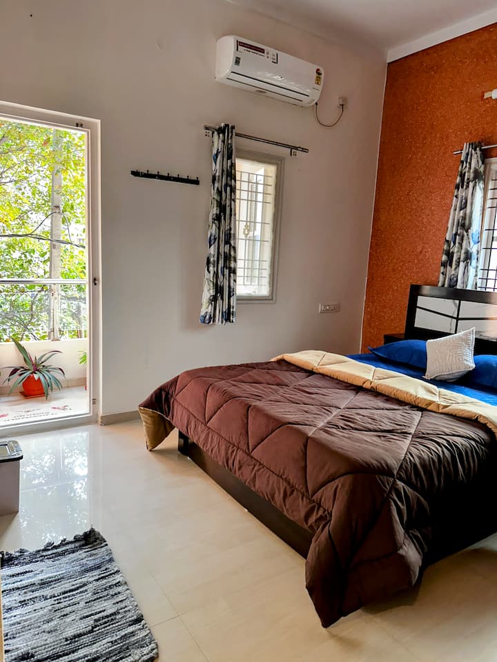 Cozy Home Away From Home! - Hosapete