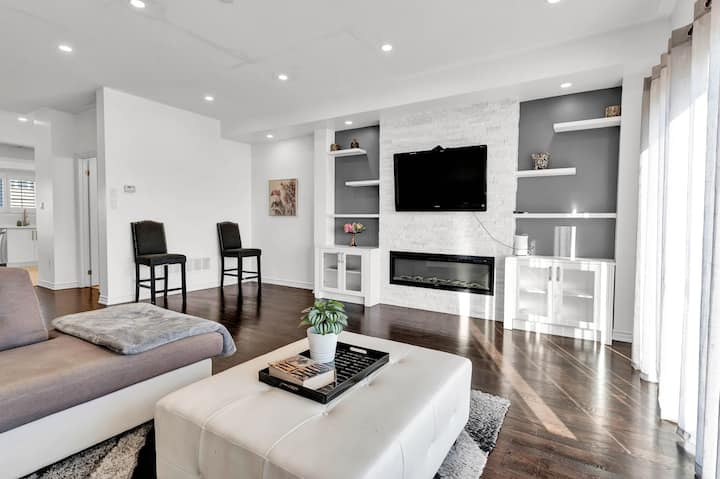 Modern 3 Bedroom Home - Brampton/mississauga - Brampton