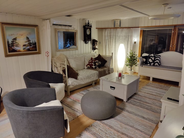 Rentola Lapland, Rauhallinen Ja Kotoisa Mökki. - Rovaniemi