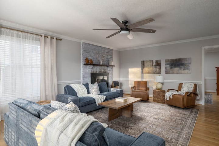 High Point Haven | Group Friendly | Inground Pool - High Point, NC