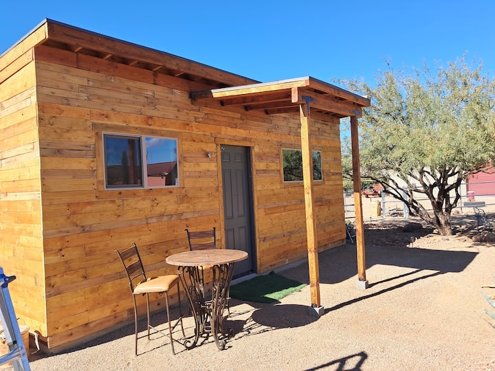 Geronimo's Hideaway New - Apache Junction, AZ