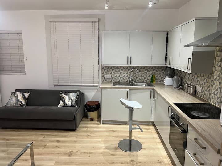 Cosy 1bed Perfect For Family And Contractors - Woolwich