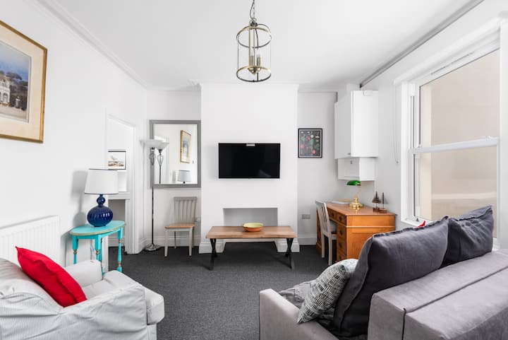 Superb Redland Location|sleeps 3|garden - Filton
