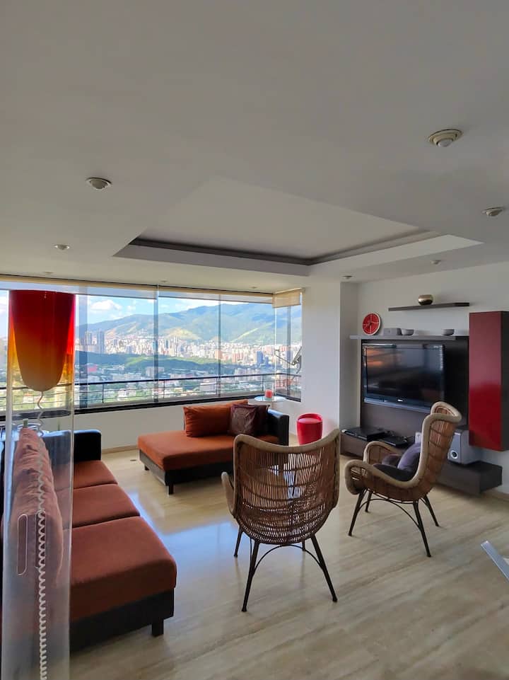 ¡Hermoso Apto En Valle Arriba! - Caracas