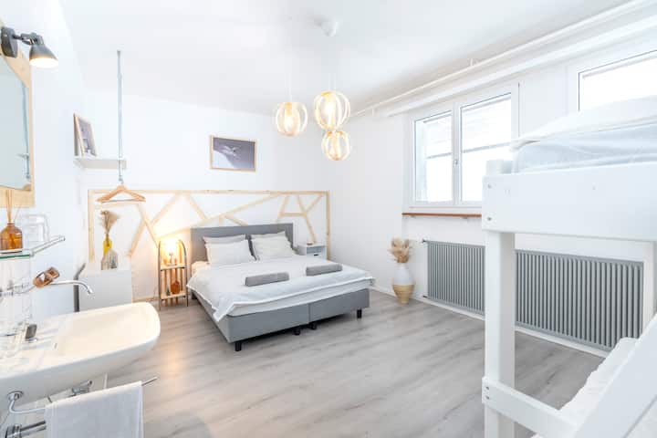 Vierbettzimmer Mit Doppelbett - Klosters-Serneus