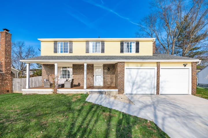 Bohemian Home In Dublin - Dublin, OH