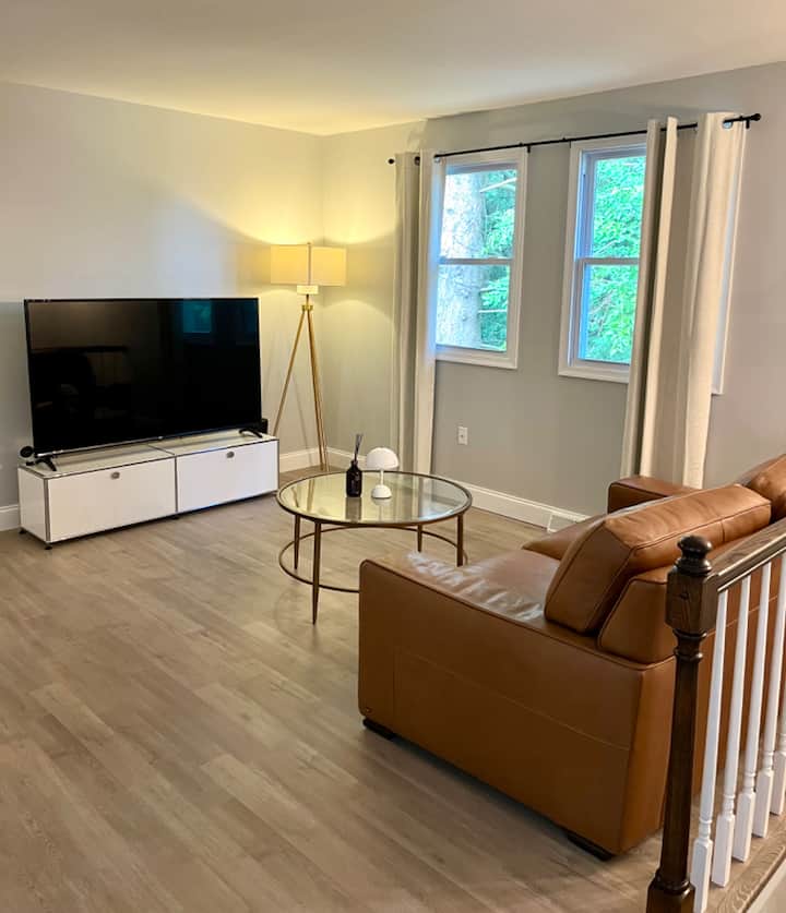 Elegant 3 Bed 2 Bath Single Home In Easton - Easton, PA