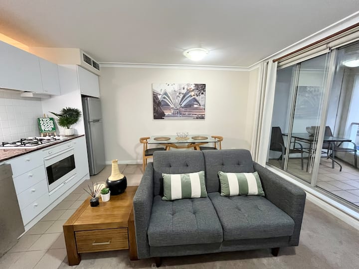 3 Minutes Walk To Milsons Point Station Pool Gym - Mosman