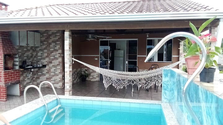 Sobrado Com Picina

E Arco - Matinhos