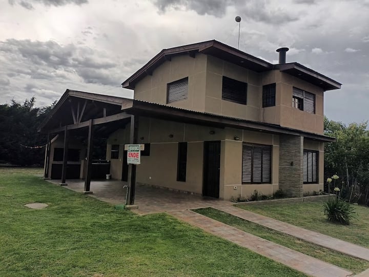 Casa Amplia Barrio Priv Miramar - Miramar